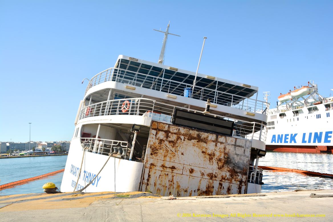 Images of Ferry MV ‘Panagia Tinou’ listing in Port of Piraeus ...