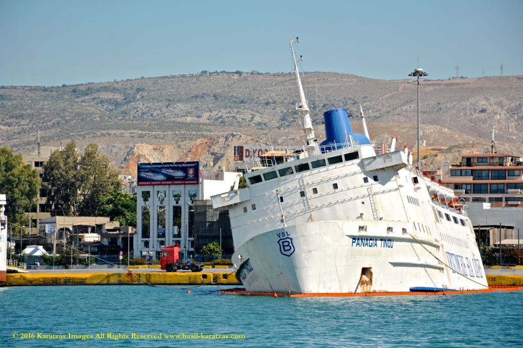 Images of Ferry MV ‘Panagia Tinou’ listing in Port of Piraeus ...