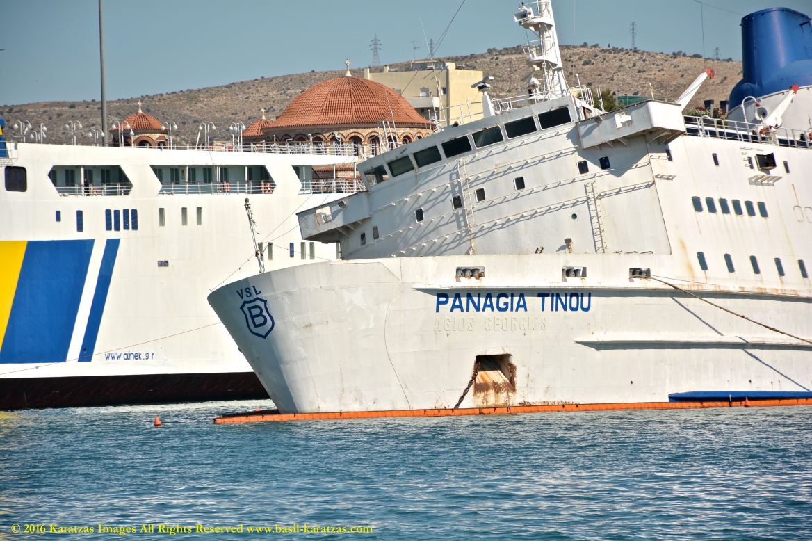 Images of Ferry MV ‘Panagia Tinou’ listing in Port of Piraeus ...