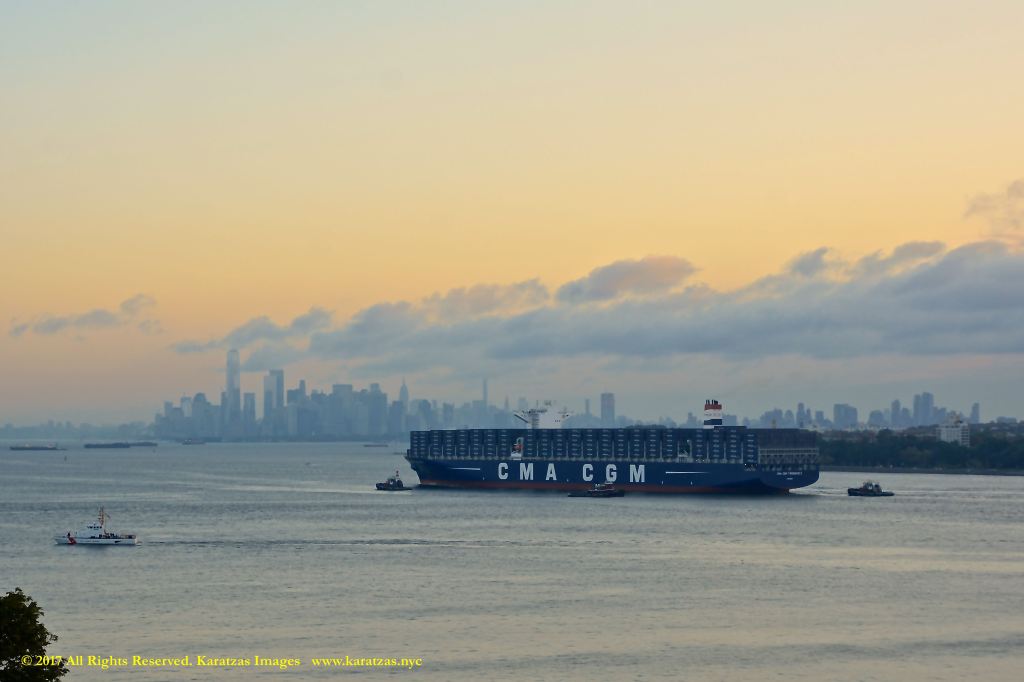 Images of Neo-panamax Containership MV ‘CMA CGM T Roosevelt’ on her ...