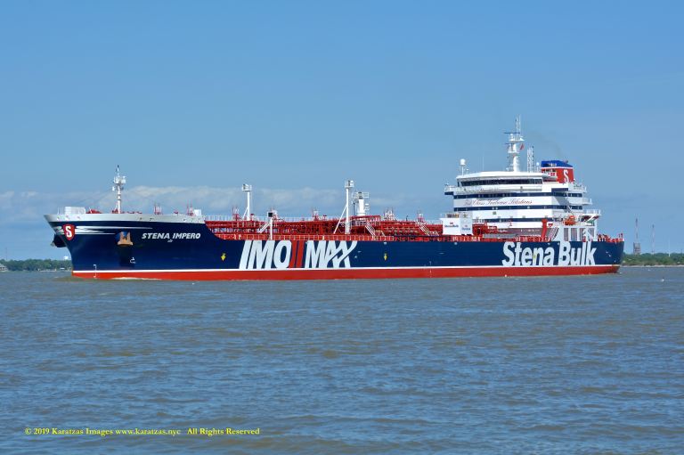 Images of IMO II Max Tanker ‘Stena Impero’ in the Houston Ship Channel ...