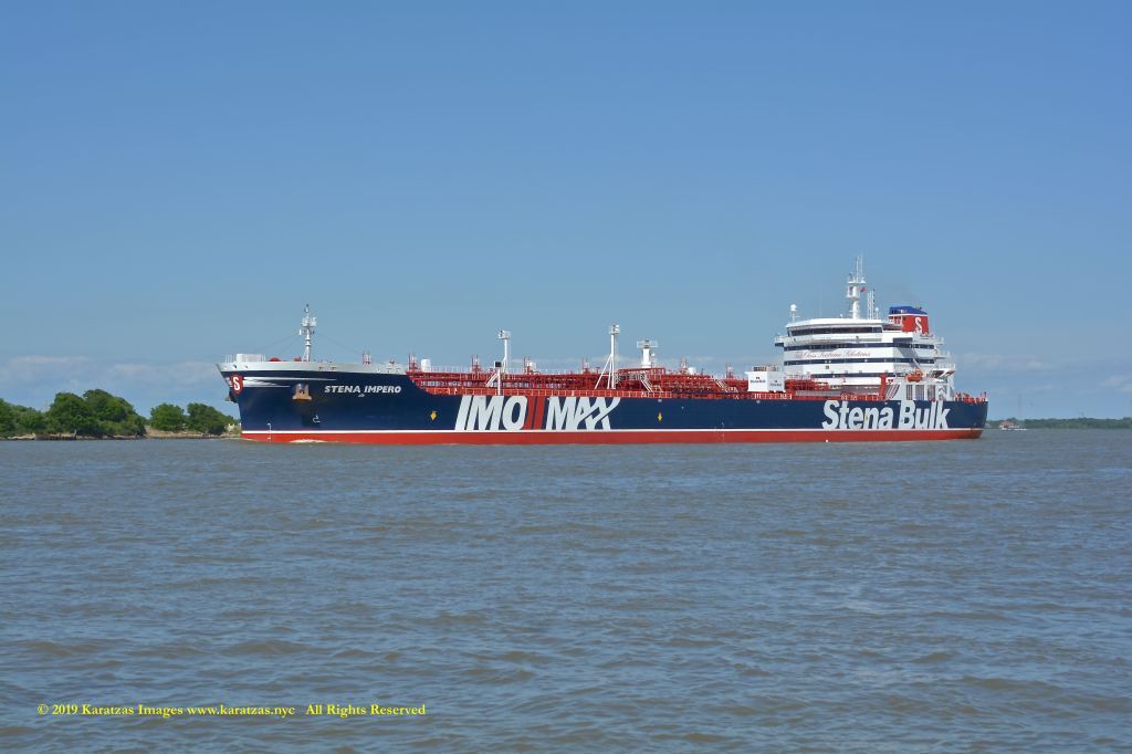 Images of IMO II Max Tanker ‘Stena Impero’ in the Houston Ship Channel ...