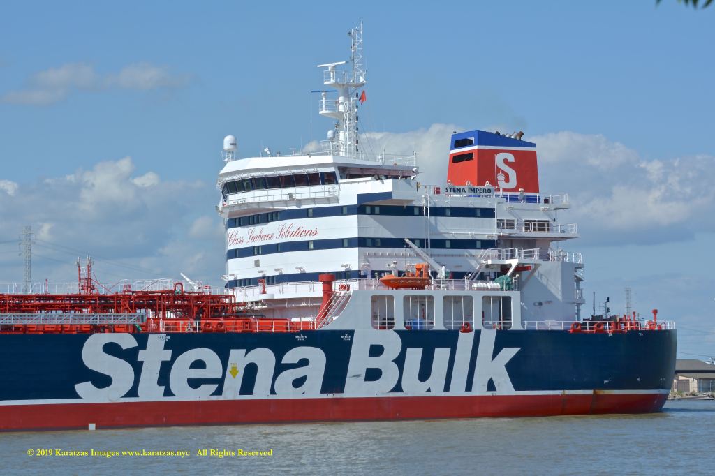 Images of IMO II Max Tanker ‘Stena Impero’ in the Houston Ship Channel ...