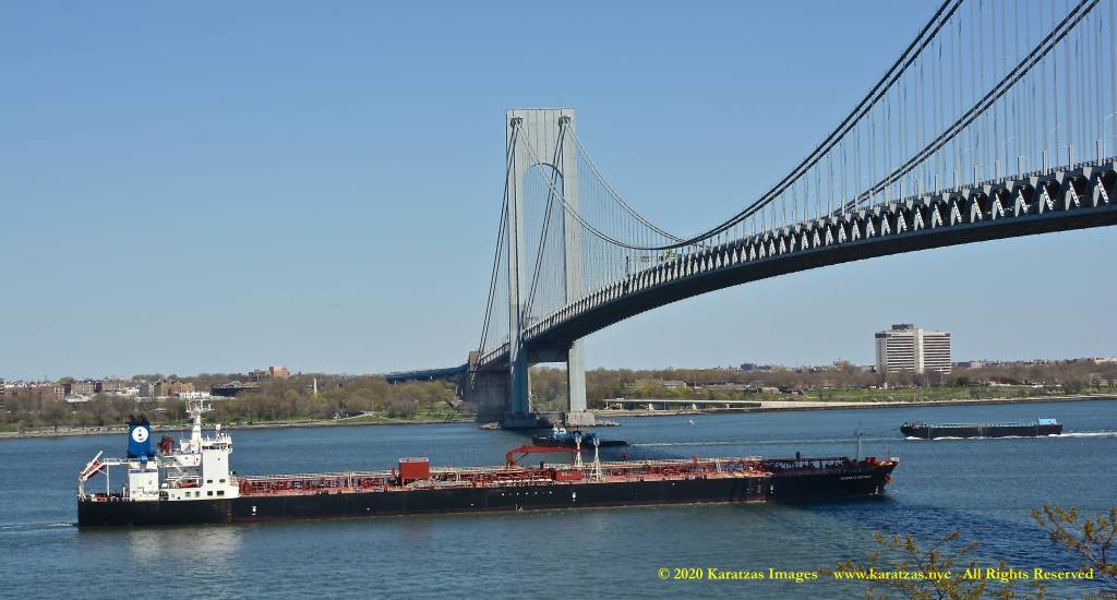Images of Tanker MT ‘Seaways Reymar’ in New York Harbor | Karatzas ...